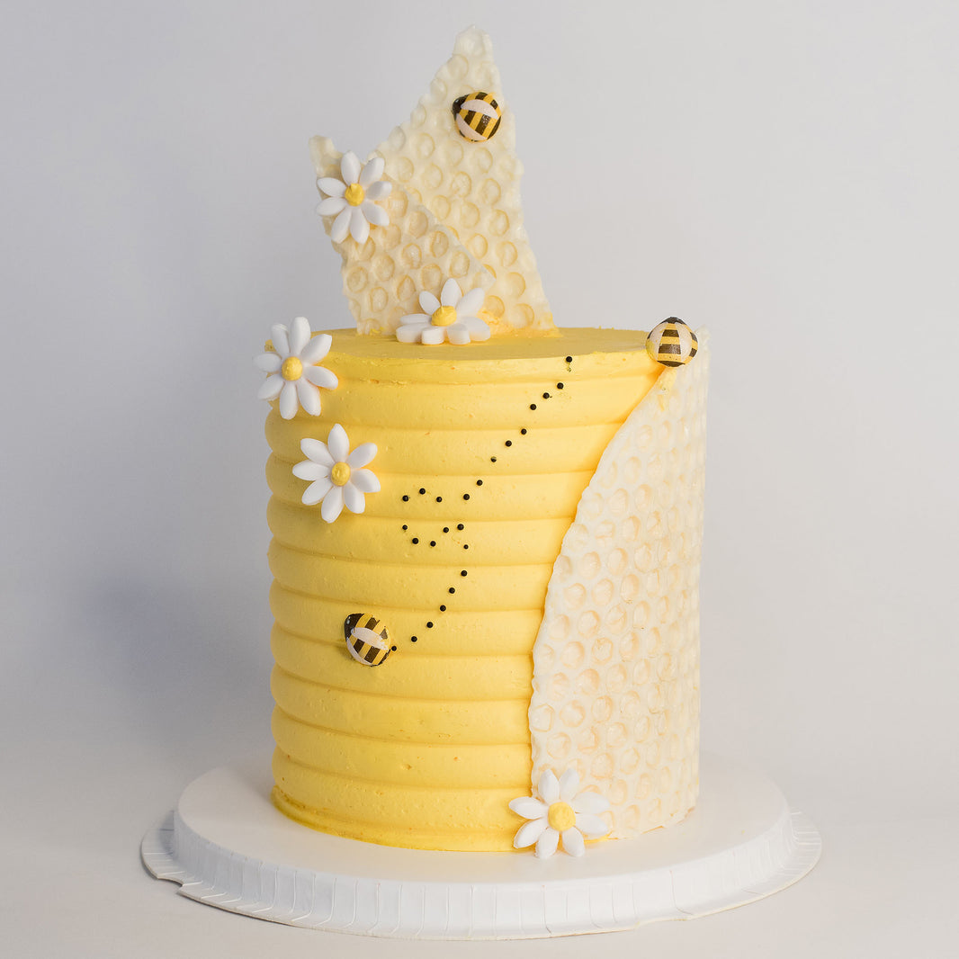 Birthday Cakes Brisbane - Delivered To Your Door! – Cute Cakes & Co